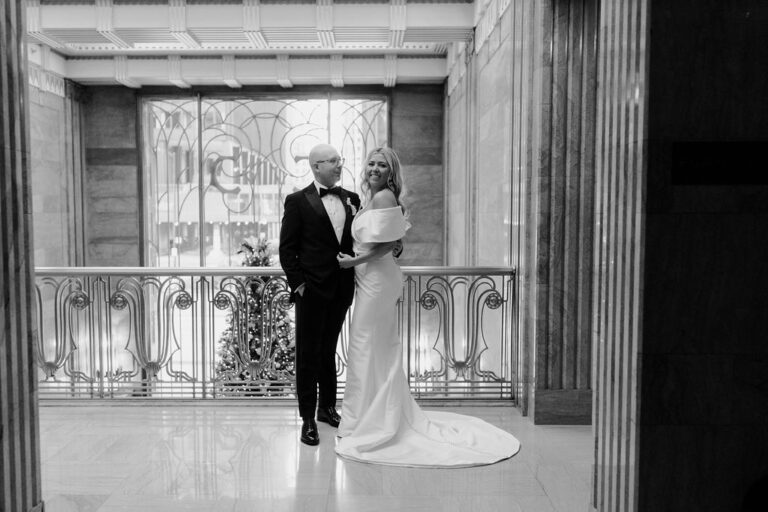 Aja and Rob’s Enchanted Winter Wedding At The University Club Chicago ...